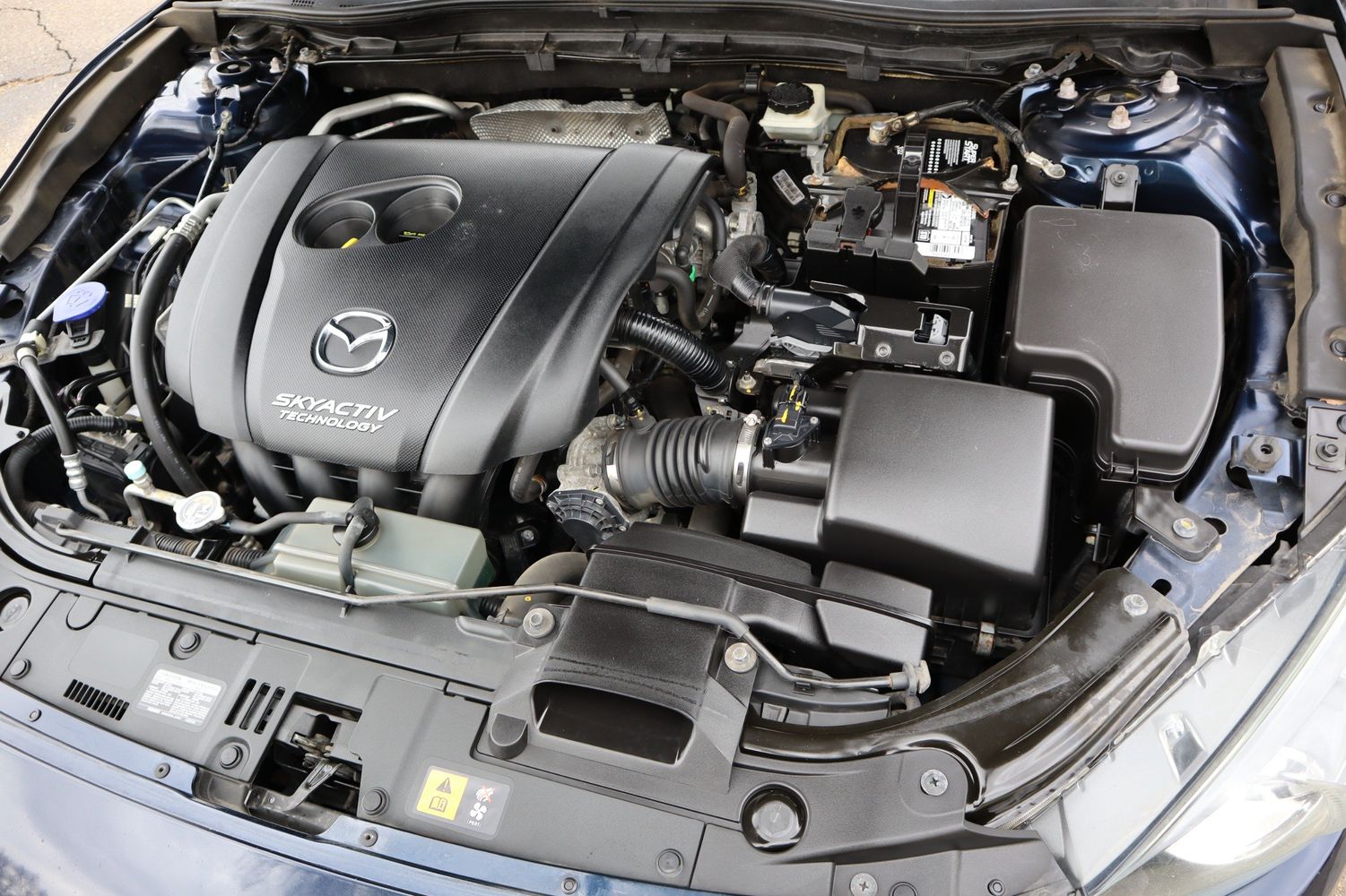 2015 Mazda Mazda3 i Sport | Victory Motors of Colorado