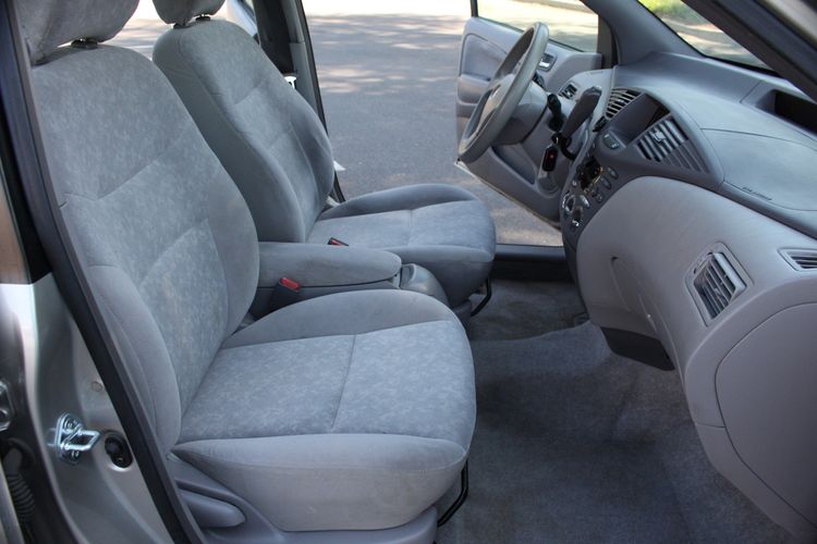 2001 Toyota Prius | Victory Motors of Colorado