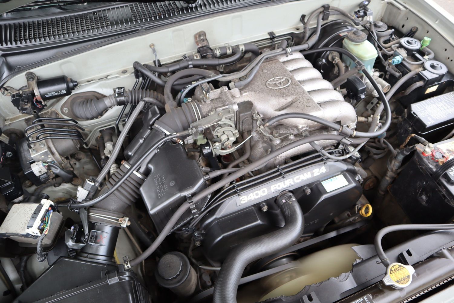 2000 Toyota 4Runner SR5 | Victory Motors of Colorado