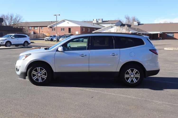 2016 Chevrolet Traverse LT | Victory Motors of Colorado