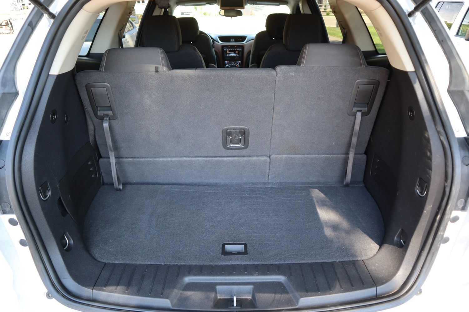 2016 Chevrolet Traverse LT | Victory Motors of Colorado