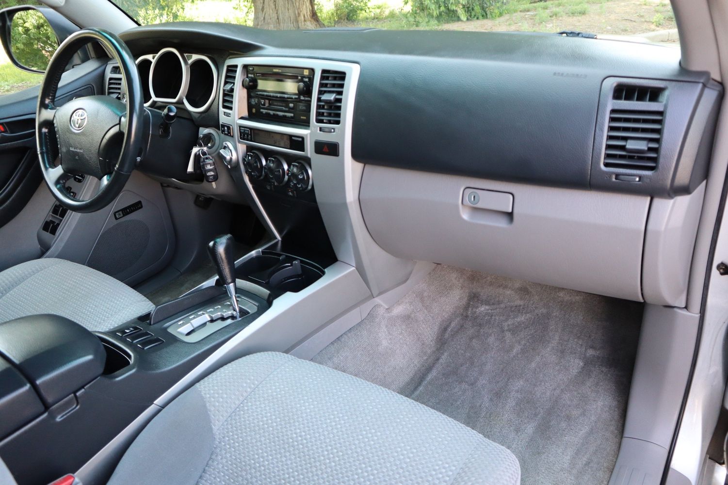 2004 Toyota 4Runner SR5 | Victory Motors of Colorado