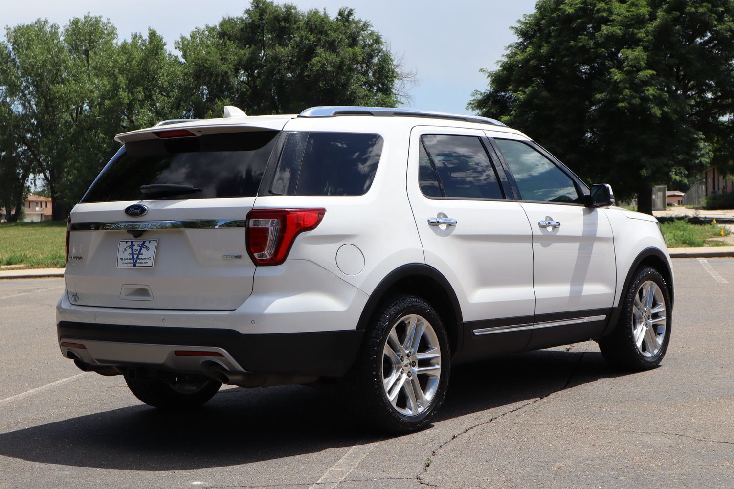 2016 Ford Explorer Limited | Victory Motors of Colorado