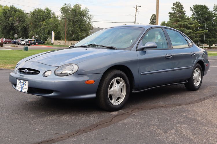 1999 Ford Taurus SE | Victory Motors of Colorado