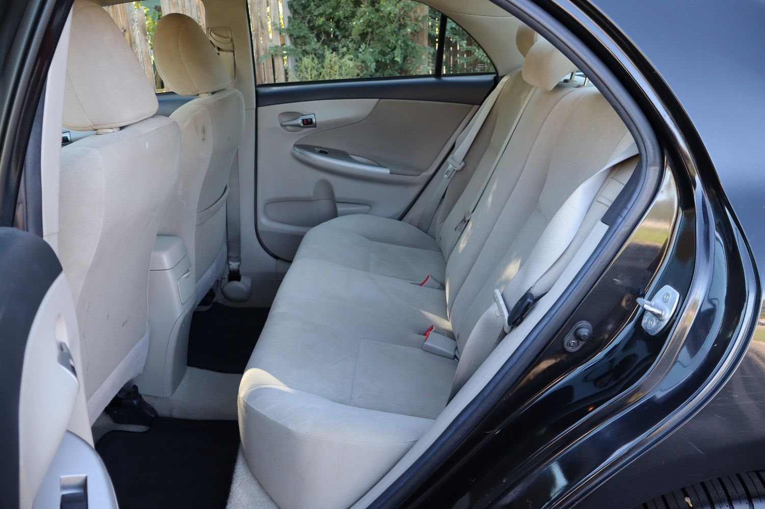 2012 Toyota Corolla LE | Victory Motors of Colorado