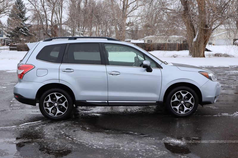 2015 Subaru Forester Photos