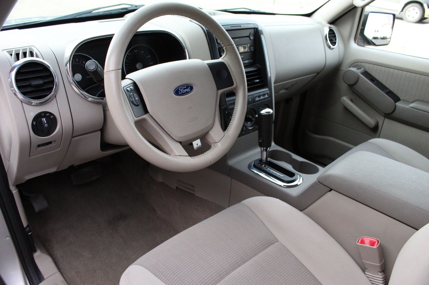2006 Ford Explorer XLT | Victory Motors of Colorado