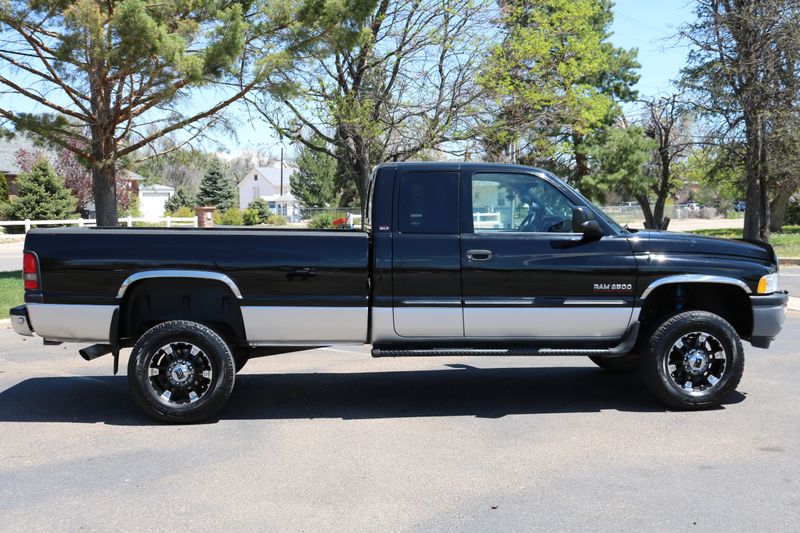 2001 Dodge Ram 2500 Photos