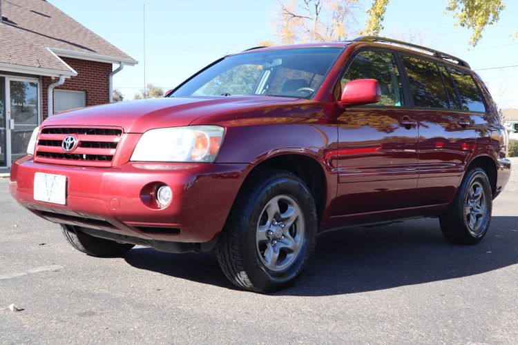 2006 Toyota Highlander Base | Victory Motors of Colorado