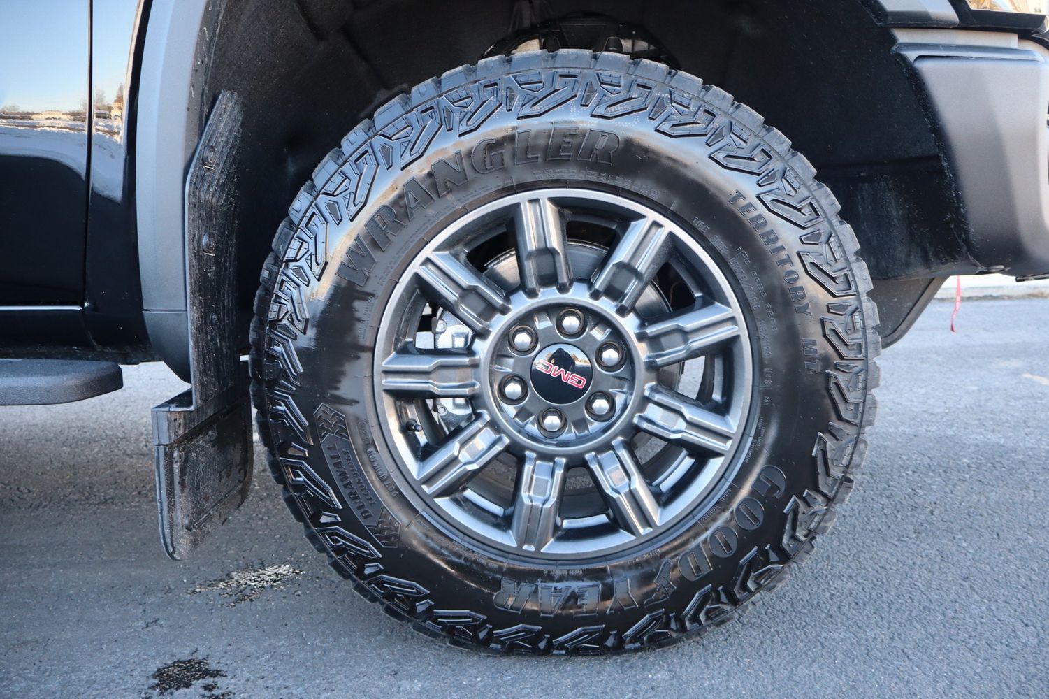 2025 GMC Sierra 1500 AT4X | Victory Motors of Colorado