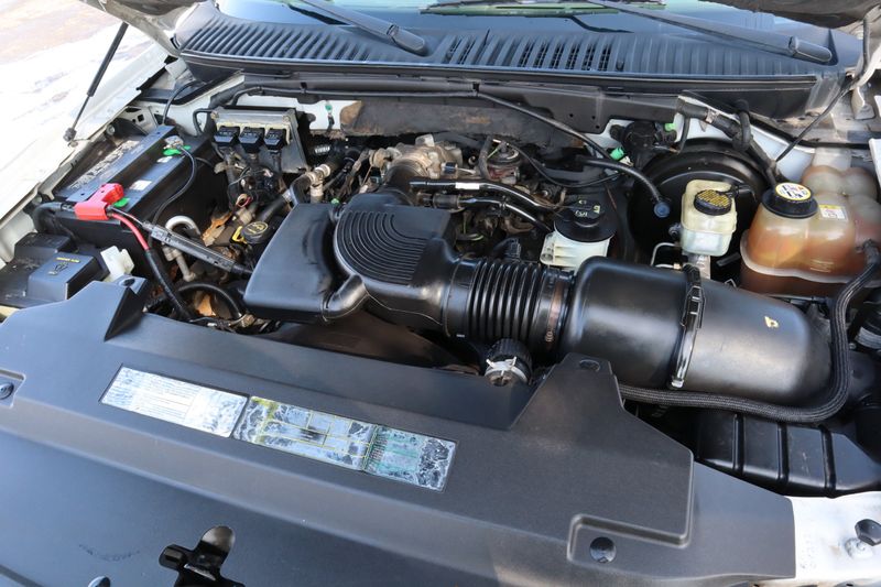 2003 Ford Expedition Photos