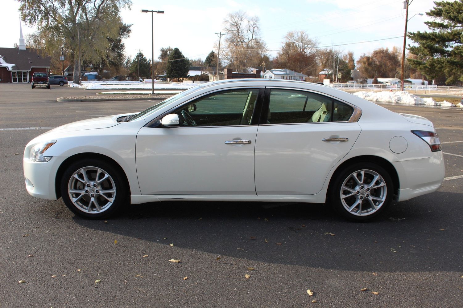 2014 Nissan Maxima 3.5 SV | Victory Motors of Colorado