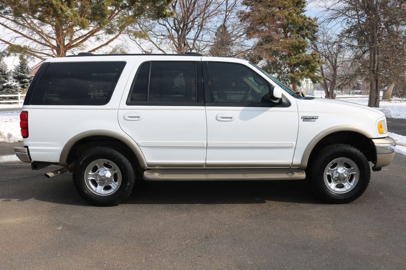 2002 Ford Expedition Photos