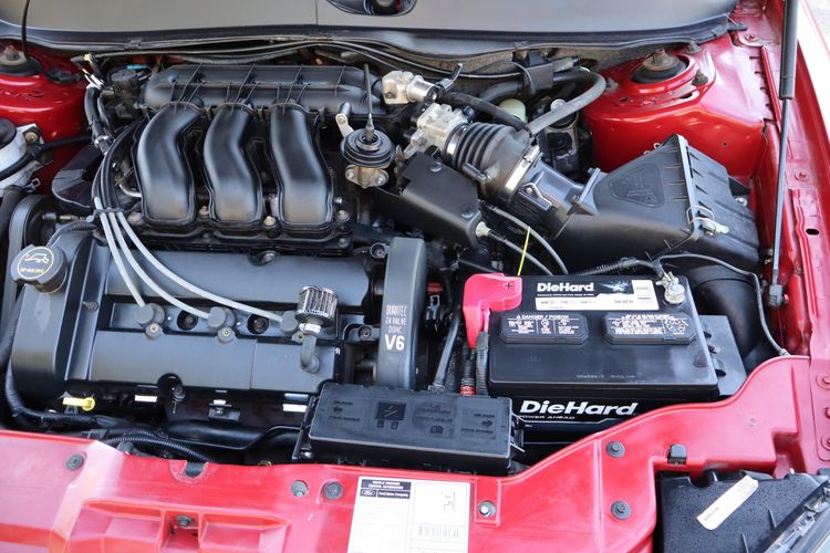 2001 Ford Taurus SE | Victory Motors of Colorado