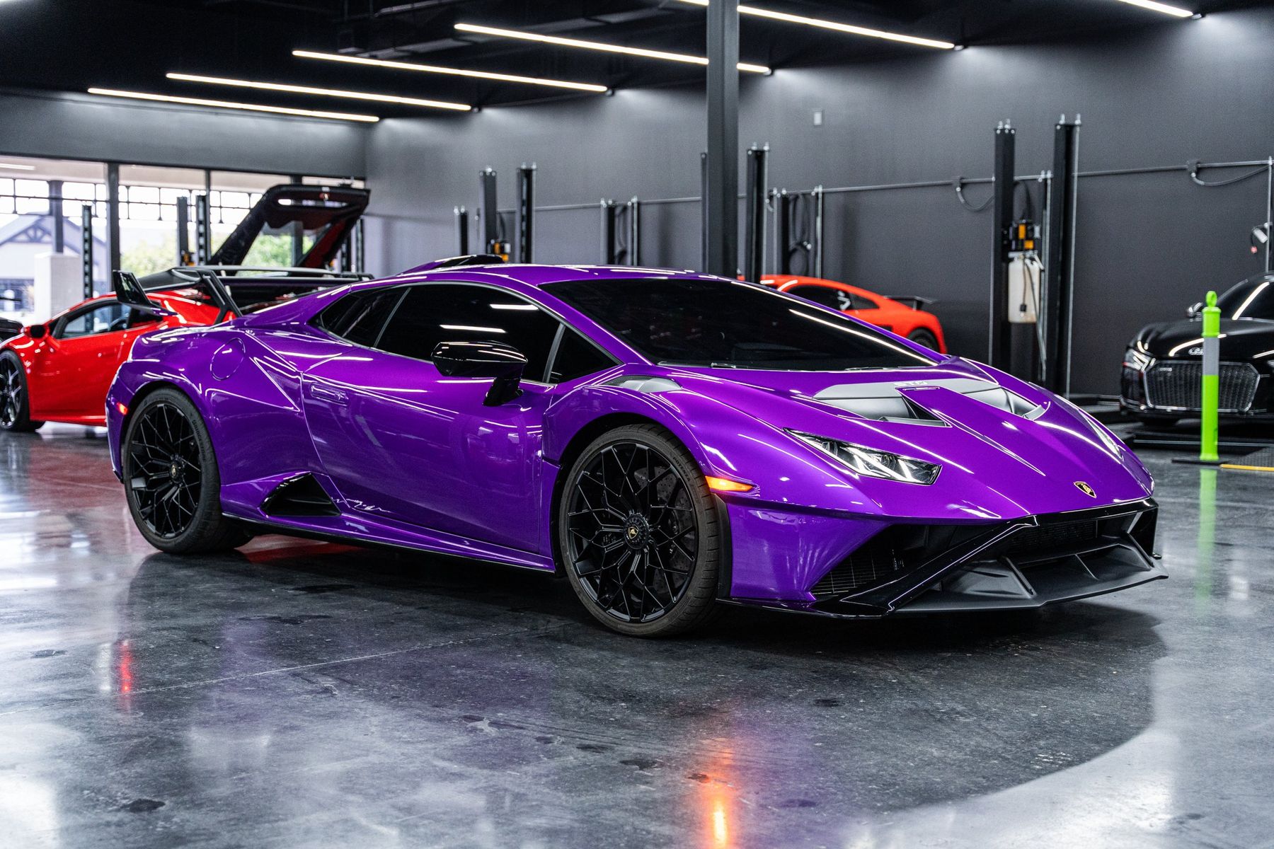 2023 Lamborghini Huracan STO | Auto Trends