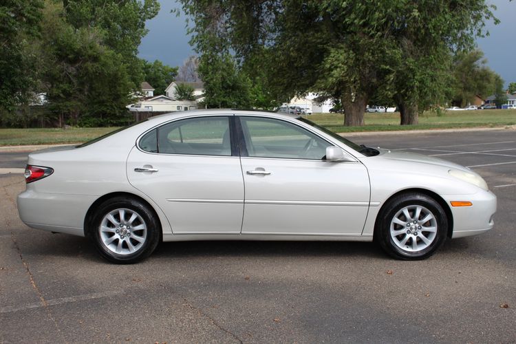 2004 Lexus ES 330 | Victory Motors of Colorado