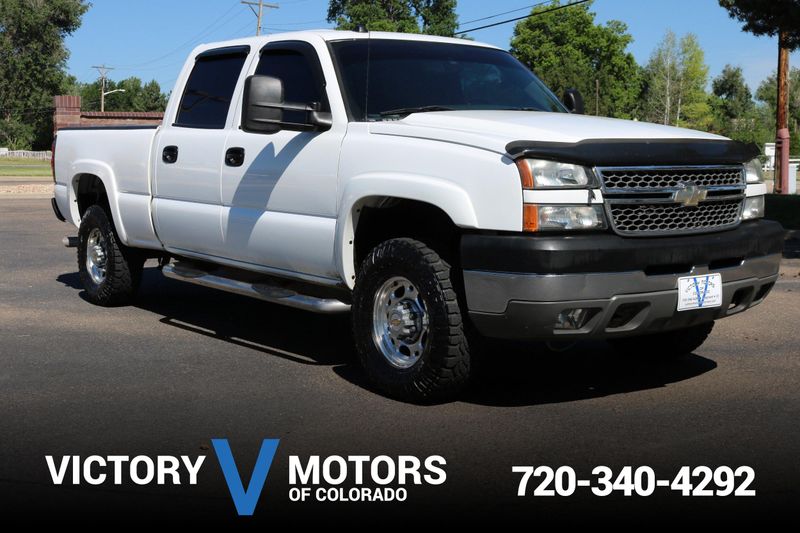 2005 Chevrolet Silverado 2500HD Photos