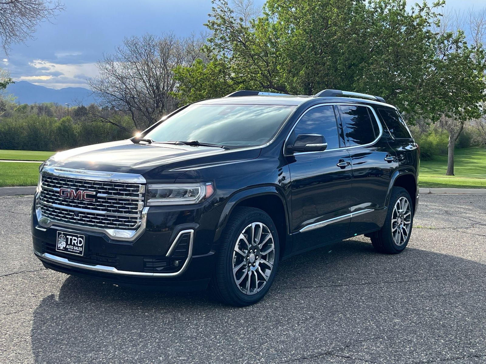 2021 GMC Acadia Denali | TRD Auto Sales LLC