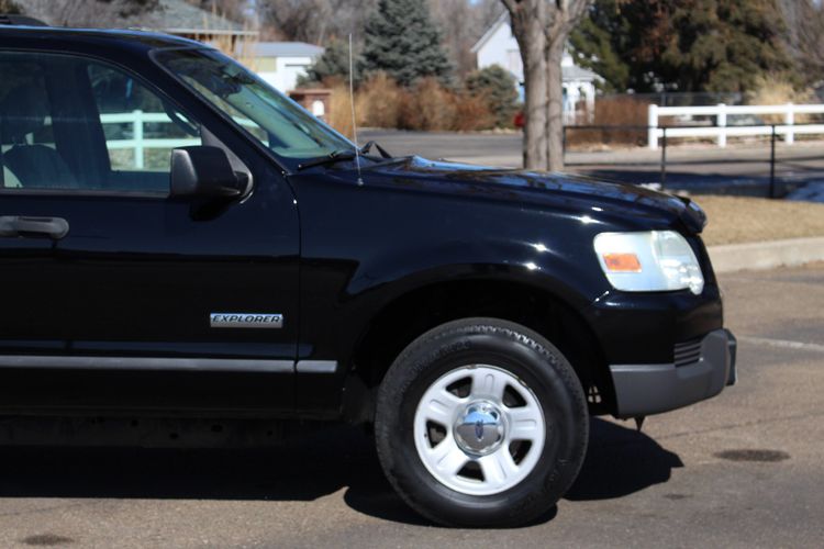 2006 Ford Explorer XLS | Victory Motors of Colorado