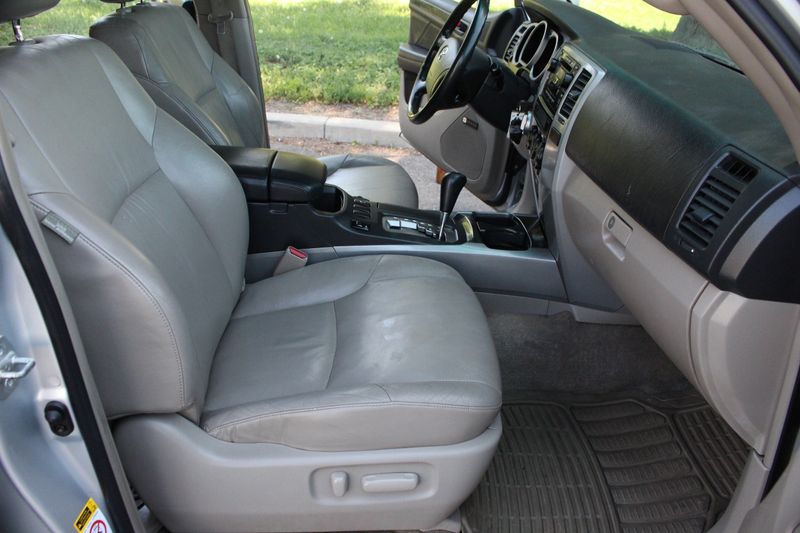 2003 Toyota 4Runner Photos