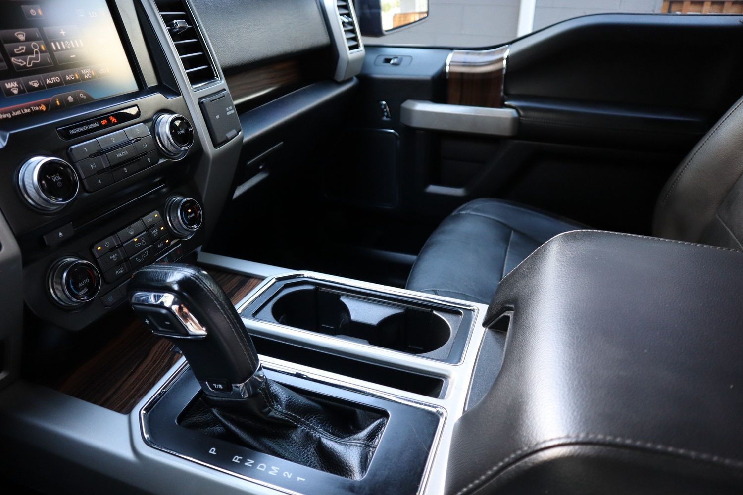 2015 Ford F-150 Lariat | Victory Motors of Colorado