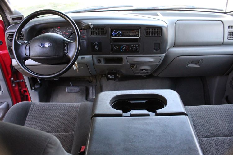 2003 Ford F-250 Super Duty XLT | Victory Motors of Colorado