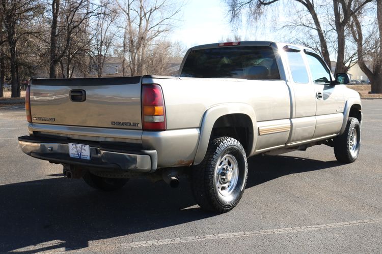 2001 Chevrolet Silverado 2500HD LS | Victory Motors of Colorado