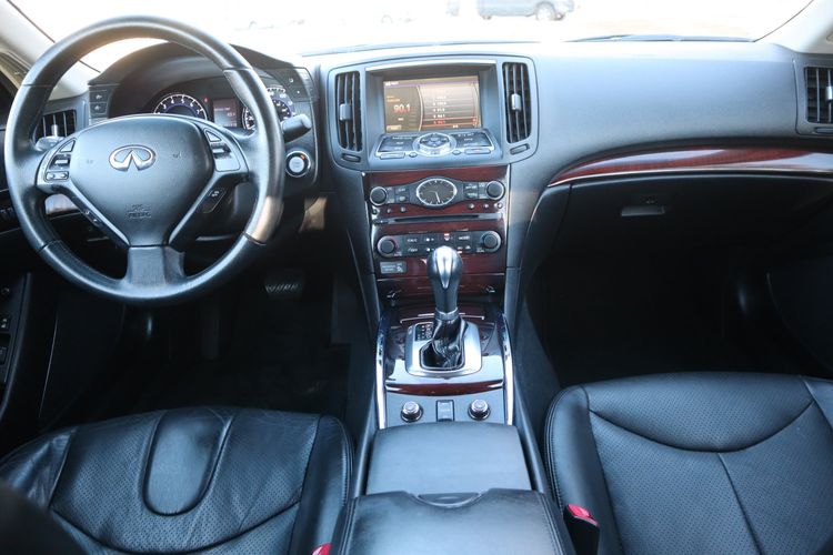 2010 INFINITI G37 Coupe x | Victory Motors of Colorado