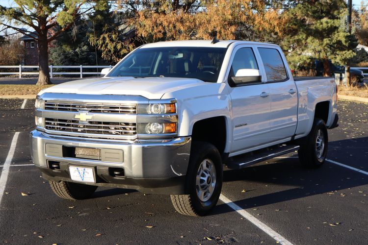 2016 Chevrolet Silverado LT | Victory Motors of Colorado