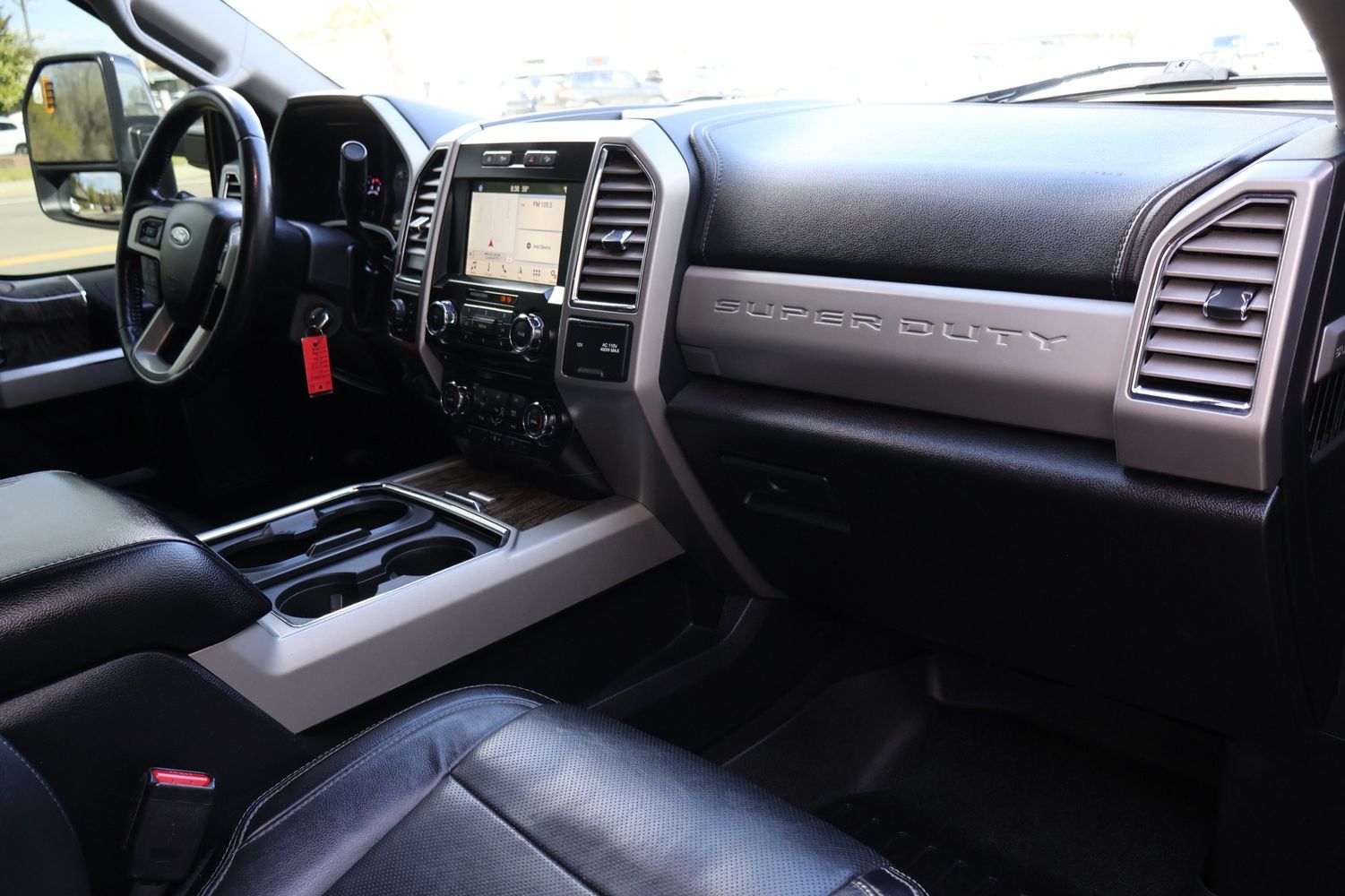 2017 Ford F-250 Super Duty Lariat | Victory Motors of Colorado