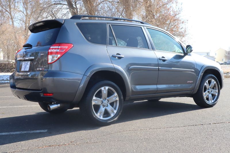 2010 Toyota RAV4 Photos