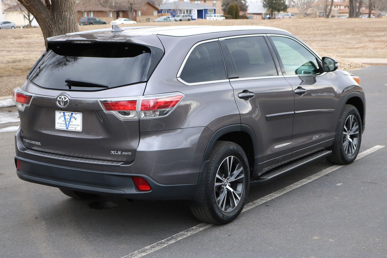 2016 Toyota Highlander XLE | Victory Motors of Colorado