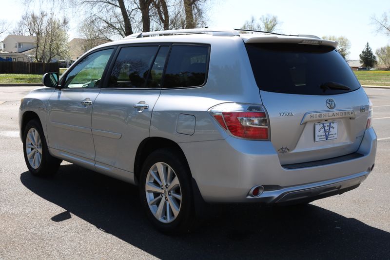 2008 Toyota Highlander Photos