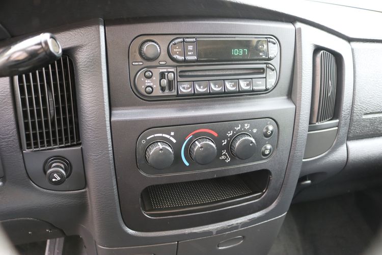 2004 Dodge Ram 2500 SLT | Victory Motors of Colorado