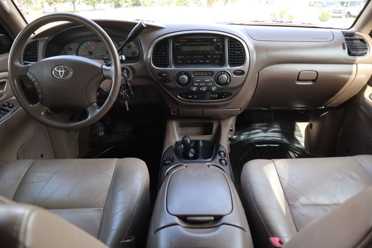 2003 Toyota Sequoia LIMITED | Victory Motors of Colorado