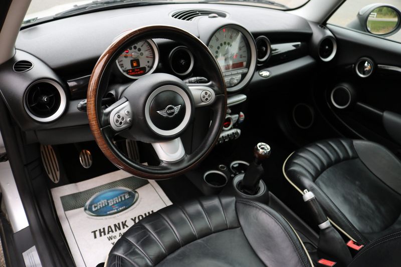 2007 MINI Cooper Photos