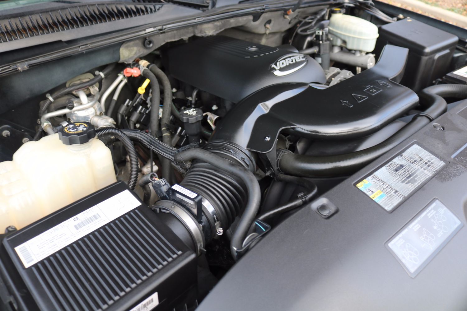 2003 Chevrolet Suburban 1500 LT | Victory Motors of Colorado