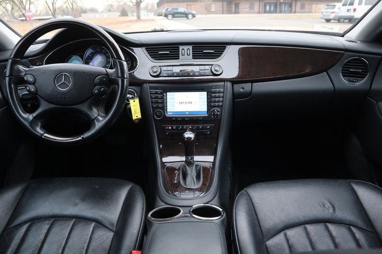 2008 Mercedes-Benz CLS 550 | Victory Motors of Colorado