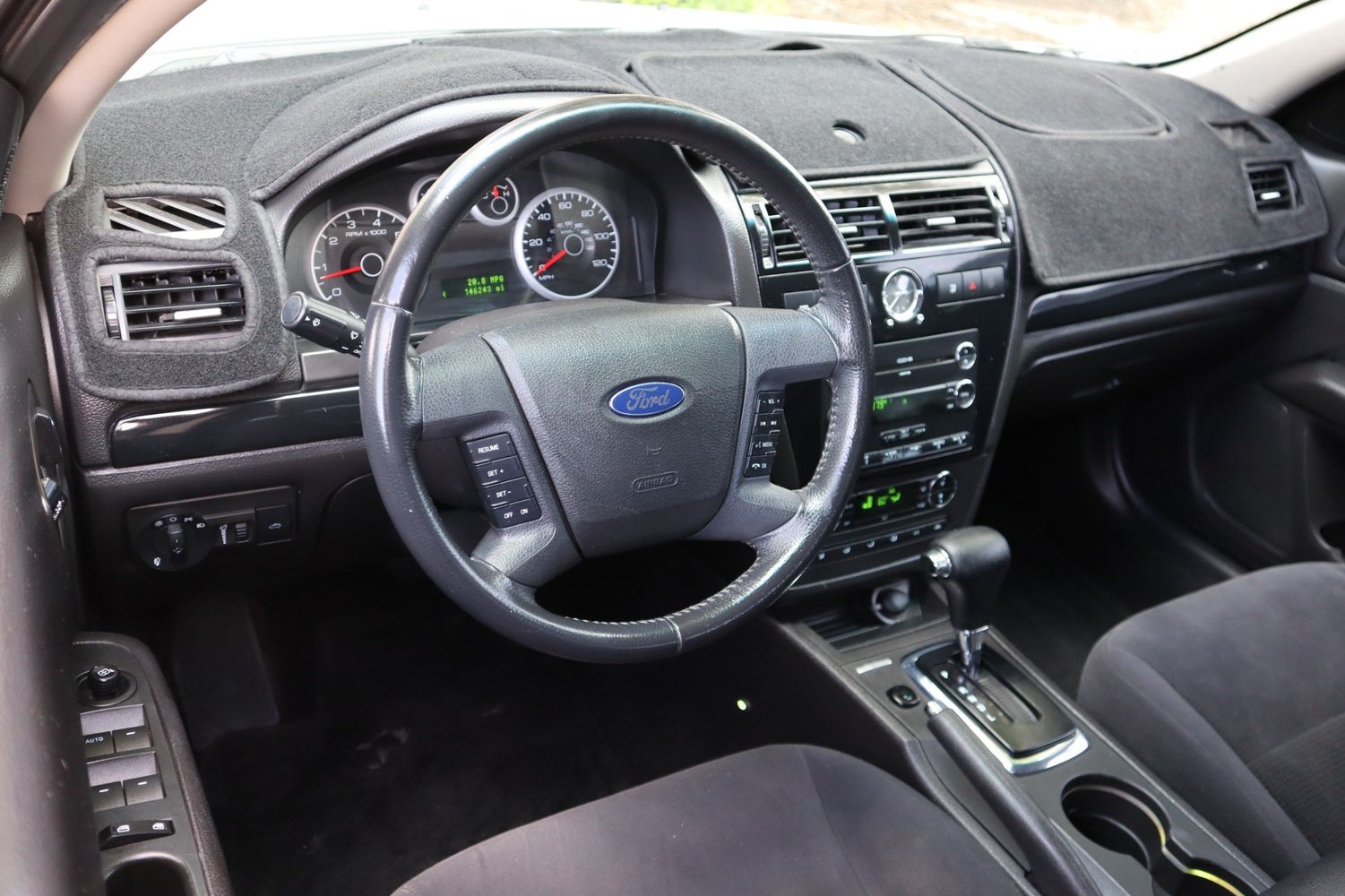 2009 Ford Fusion Interior