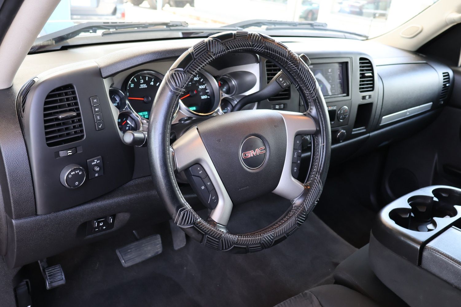 2013 GMC Sierra 1500 SLE | Victory Motors of Colorado