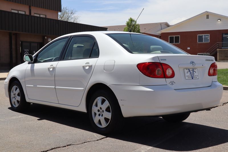2006 Toyota Corolla Photos