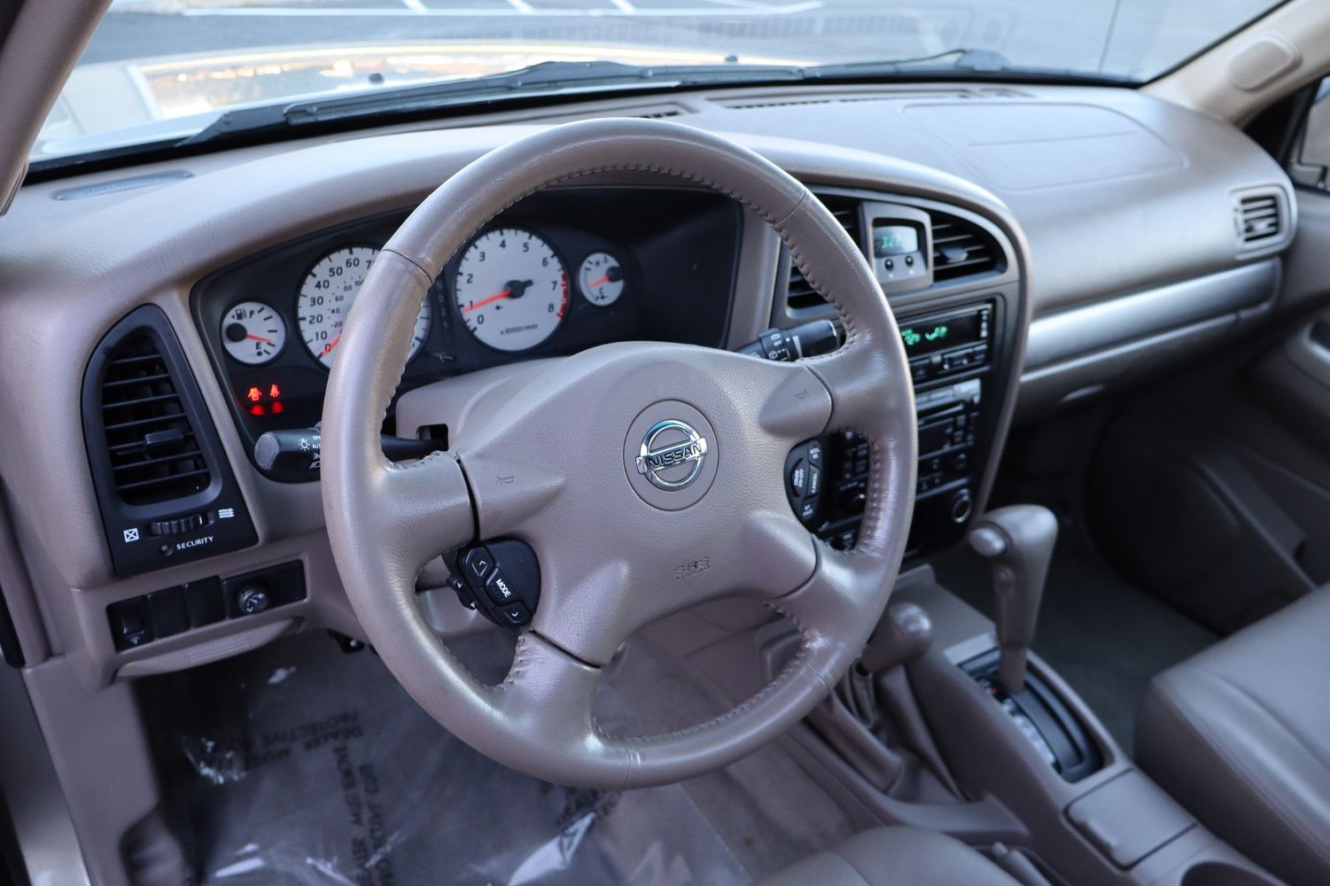 2003 Nissan Pathfinder SE | Victory Motors of Colorado