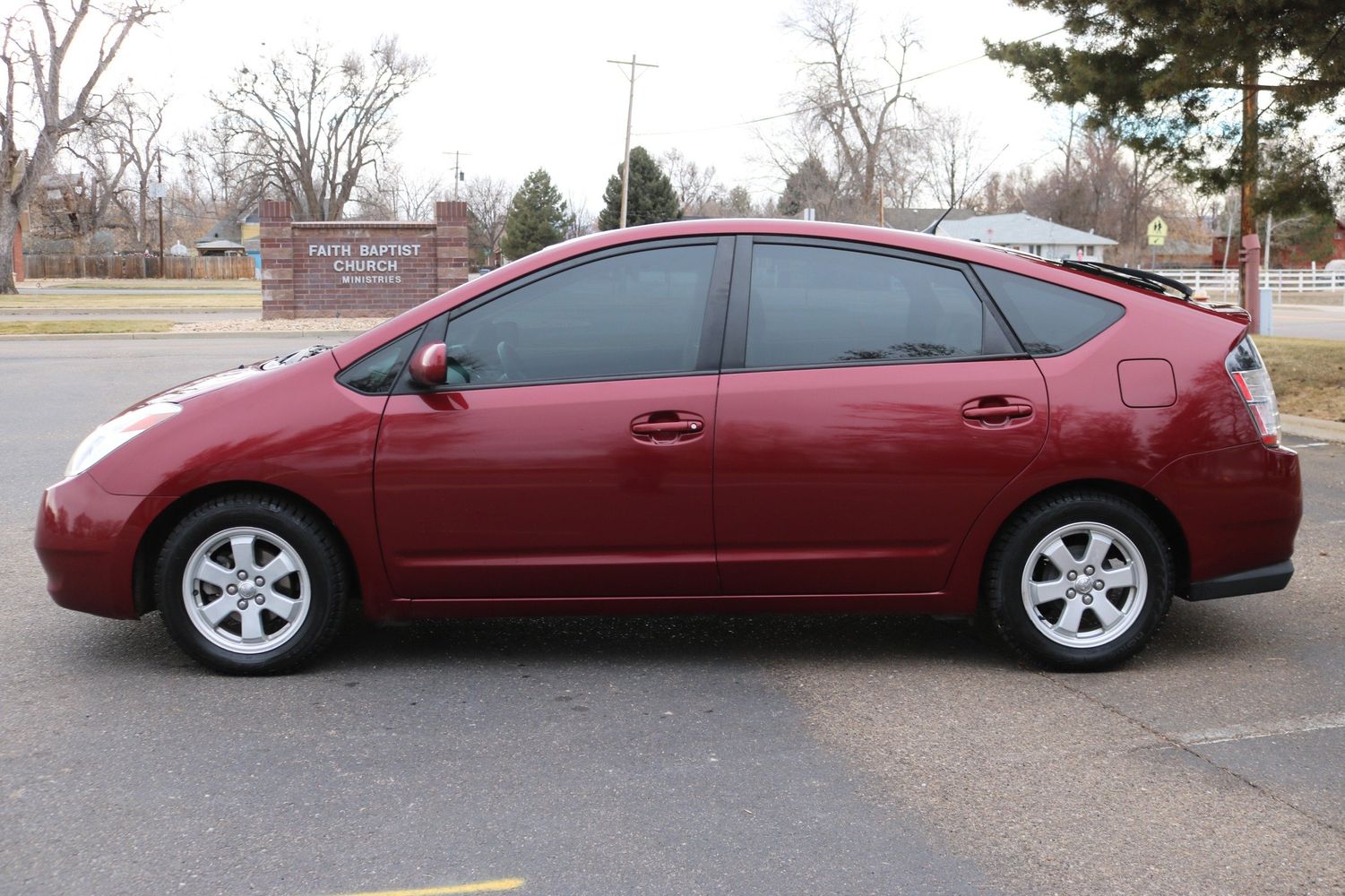 2004 Toyota Prius | Victory Motors of Colorado