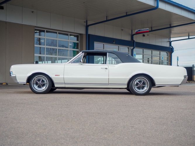 1967 Oldsmobile 442 Convertible | Cars Remember When