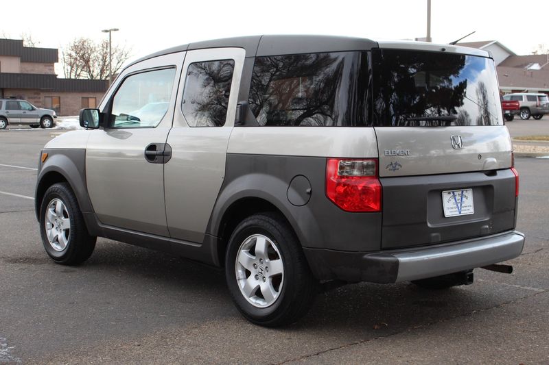 2003 Honda Element Photos