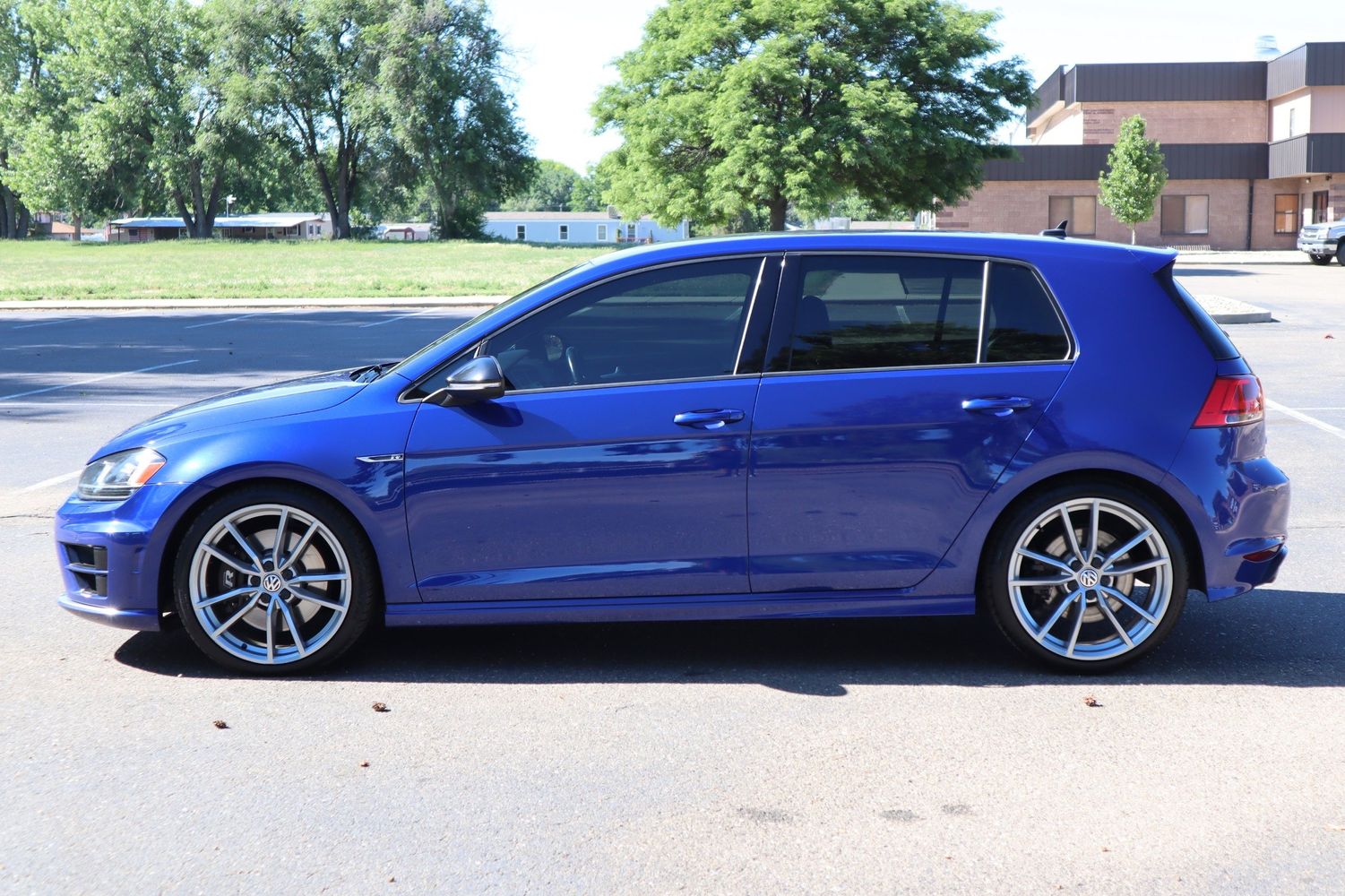 2017 Volkswagen Golf R Base | Victory Motors of Colorado