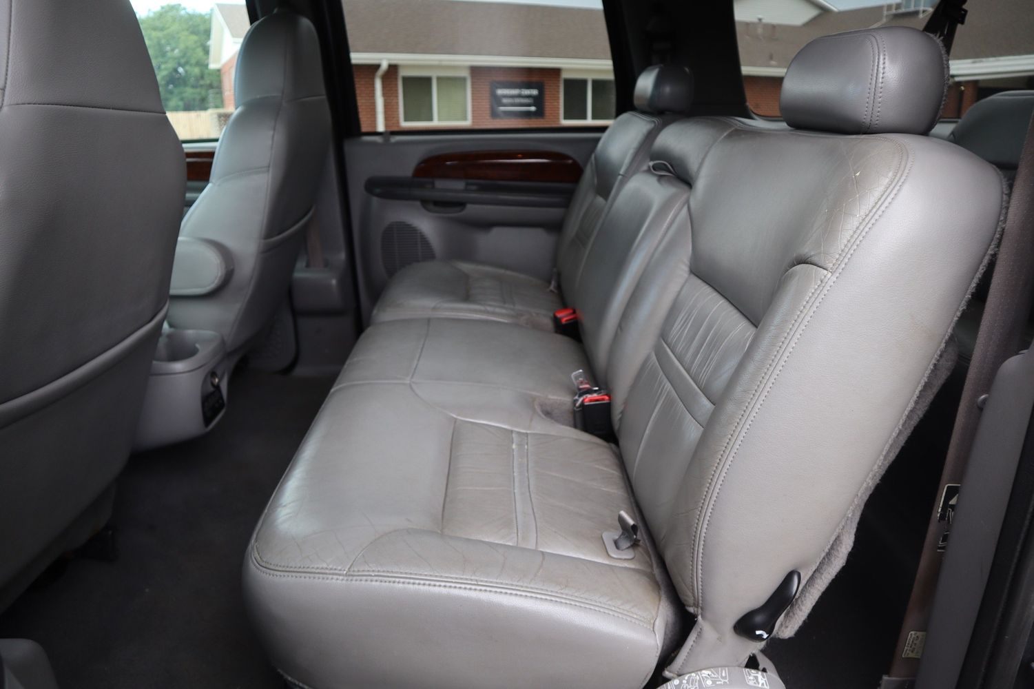 2000 Ford Excursion Limited | Victory Motors of Colorado