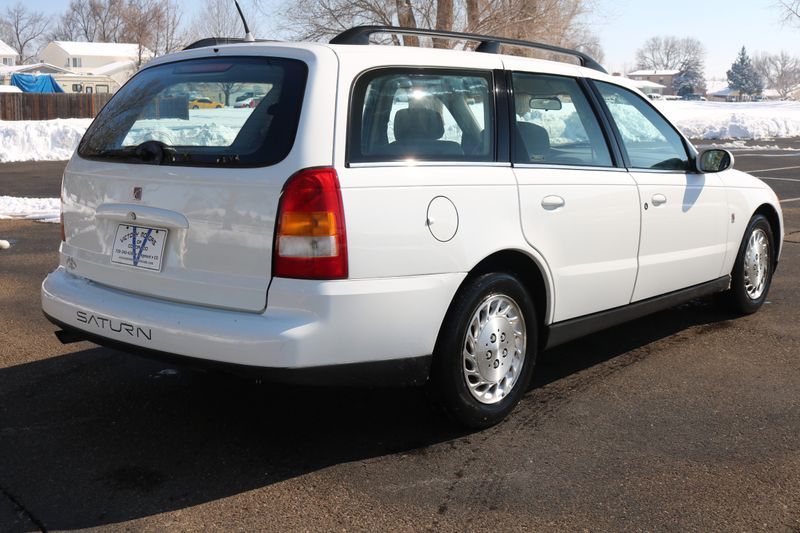 2000 Saturn L-Series Photos