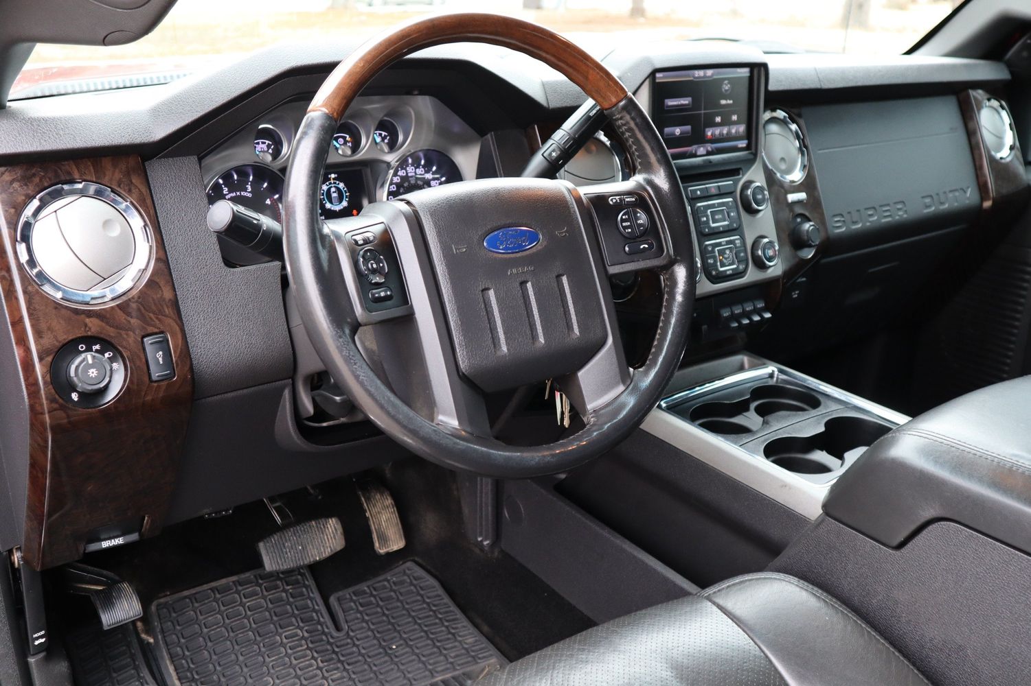 2013 Ford F-450 Super Duty Platinum | Victory Motors of Colorado