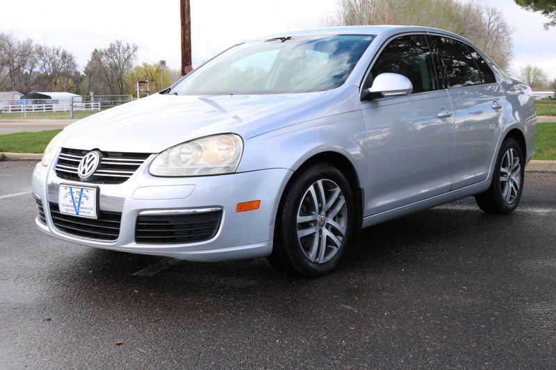 2006 Volkswagen Jetta Photos